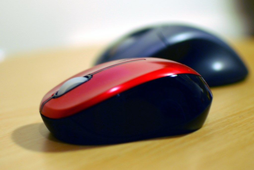 The five essential laptop accessories that you must have | The Thought Box